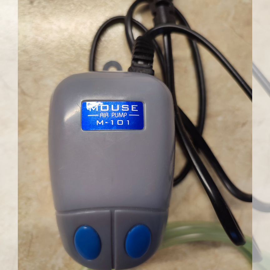 Компрессор Mouse-101 для аквариума