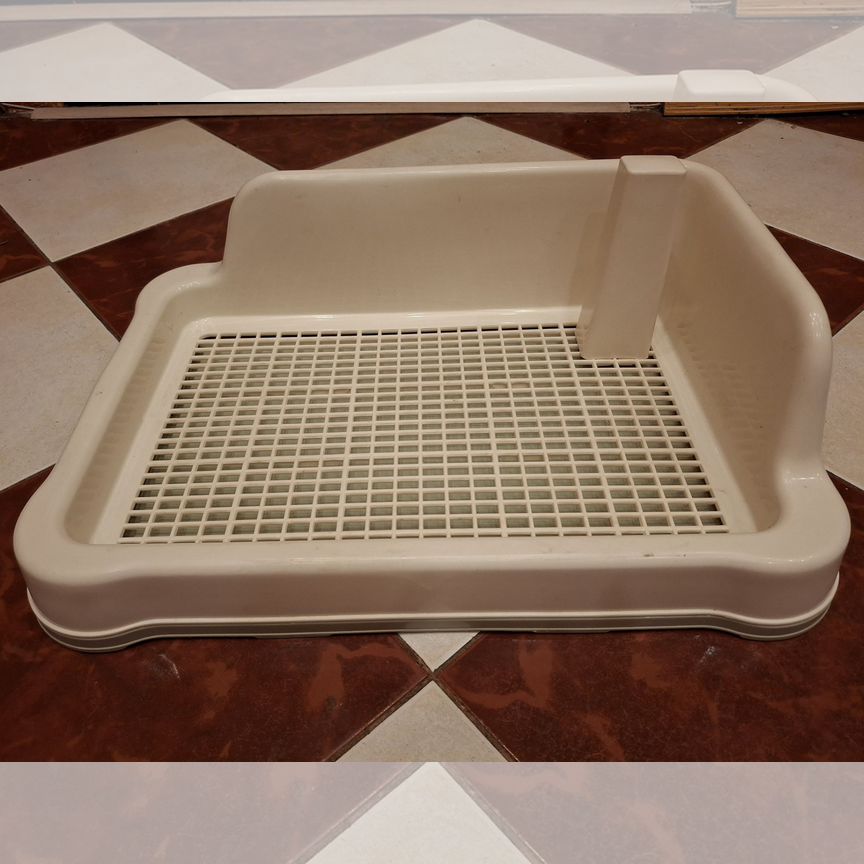 Туалет для собак со столбиком