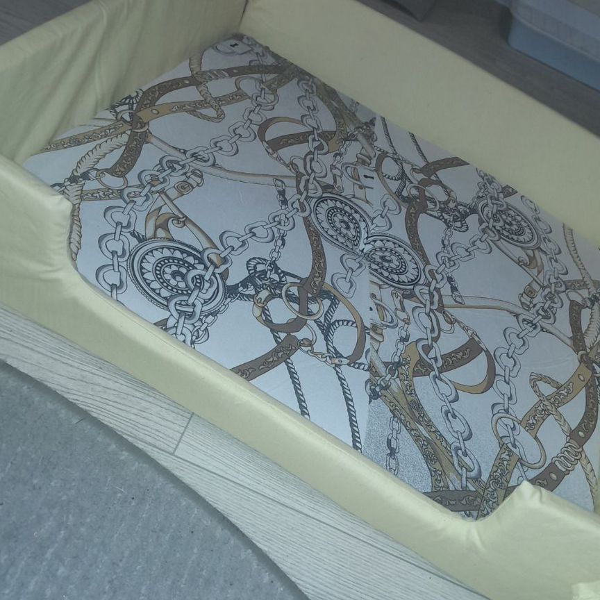 Лежанка новая