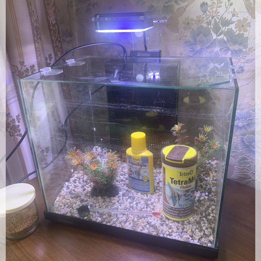 Продам аквариум для рыбок