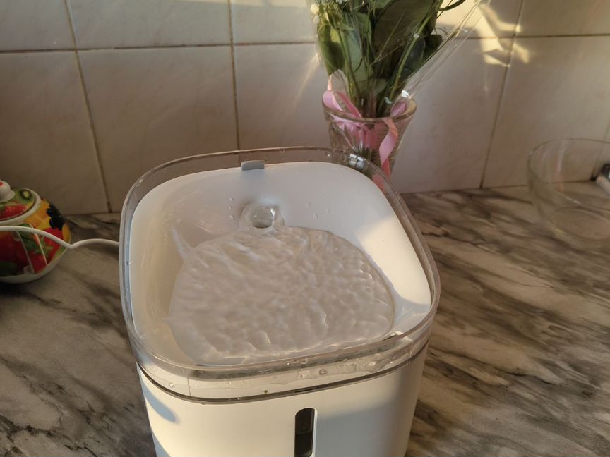 Автопоилка Фонтан для кошек и собак Xiaomi