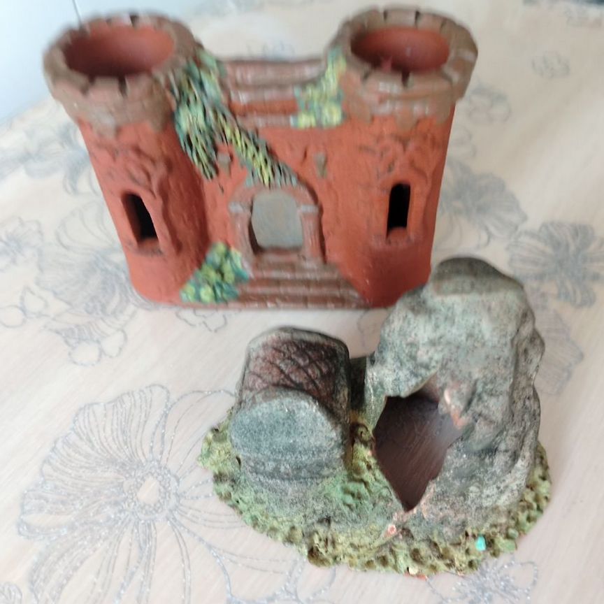 Декорации в аквариум