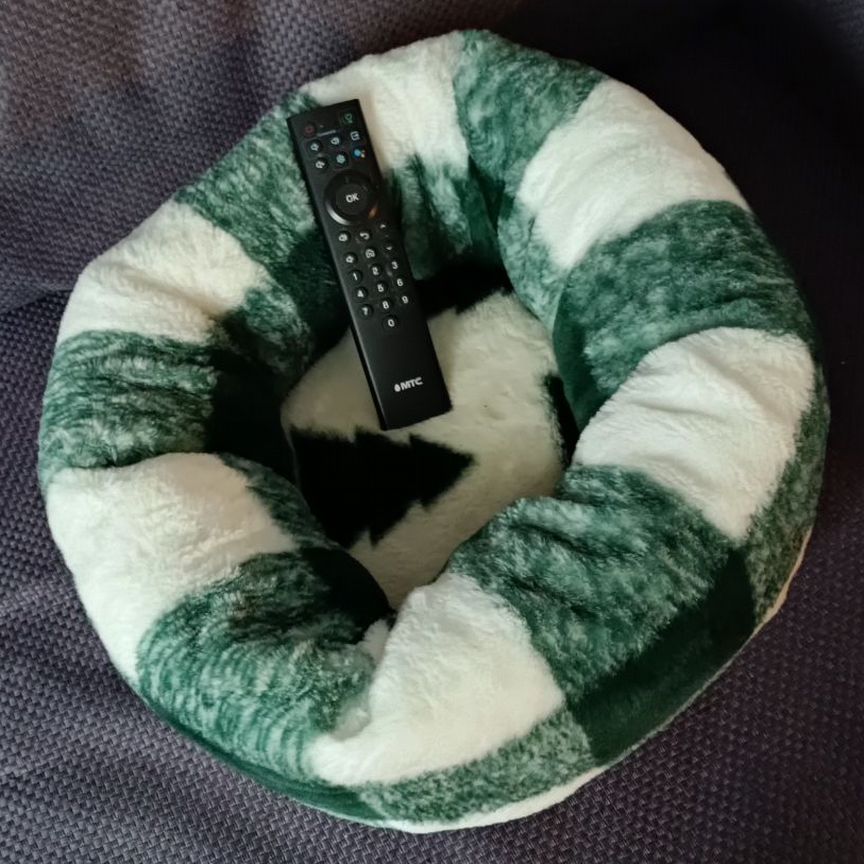 Лежанка для кошек