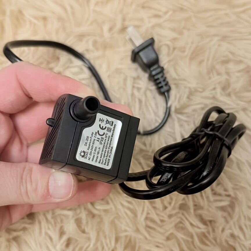 Насос для аквариума