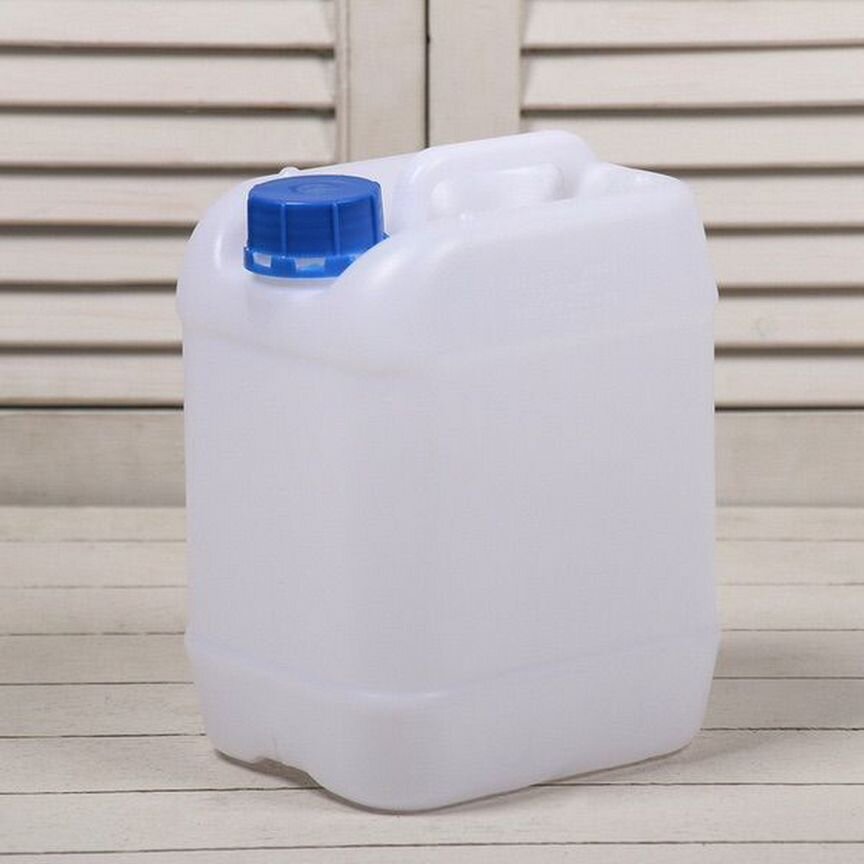 Емкость пластиковая пищевая 5 л