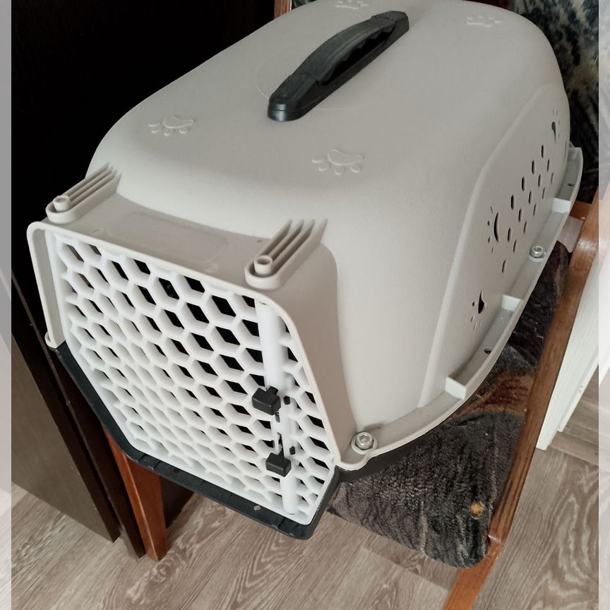 Переноска для кошек пластиковая большая