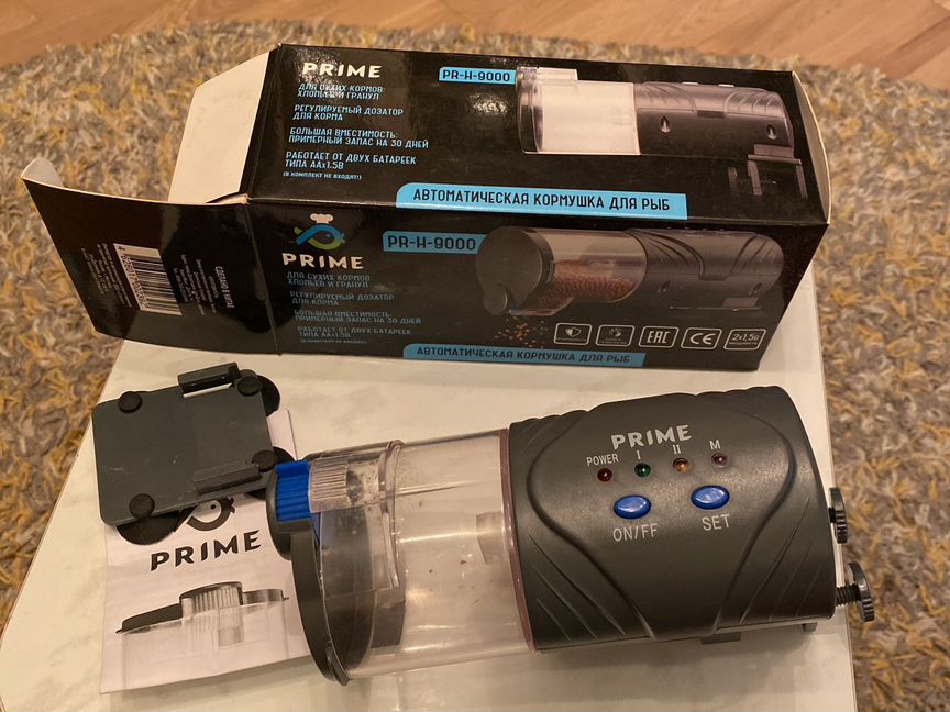 Автоматическая кормушка для рыб Prime PR-H-9000