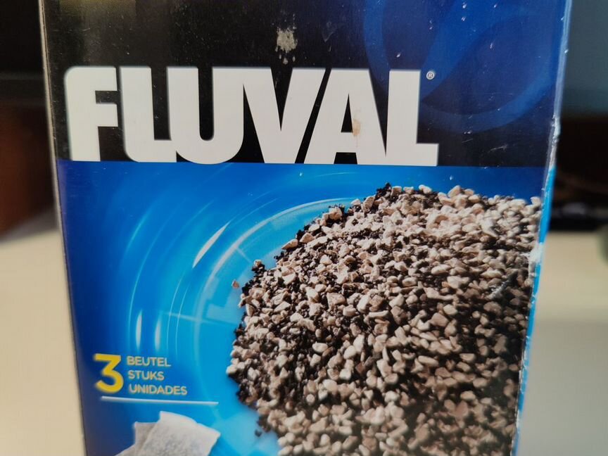 Удалитель аммония с углем для аквариума fluval
