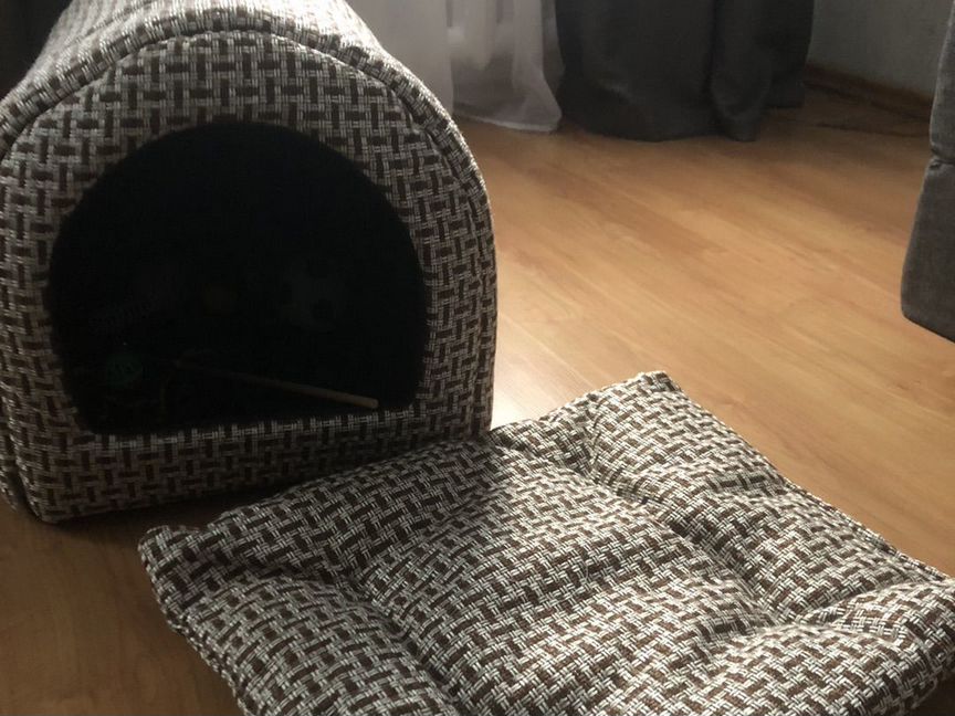 Домик доя кота или собаки мелкой породы