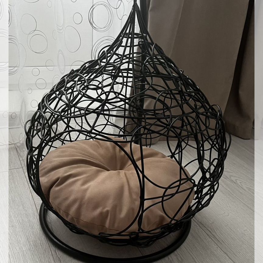 Домик - качеля для домашнего животного
