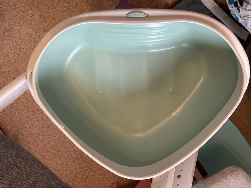 Угловой туалет для кошек