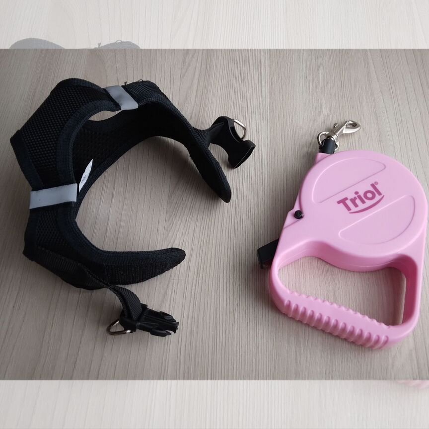 Шлейка для маленькой собаки. Поводок-рулетка