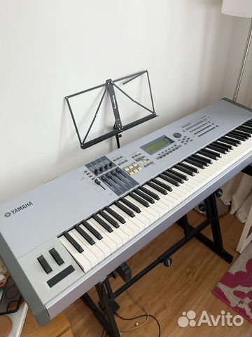 Клавиша Yamaha Motif ES8 купить в Москве по низкой цене | Хобби и отдых | Авито (7618740979)