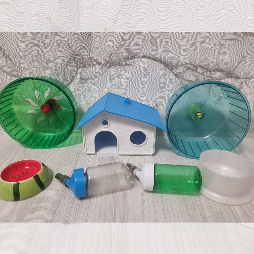 Вещи для хомяка