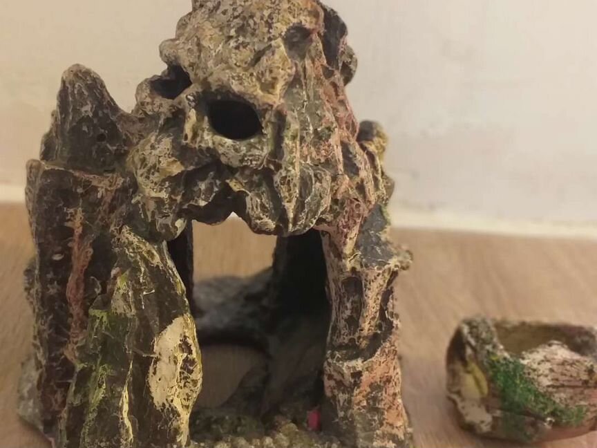 Грот для аквариума