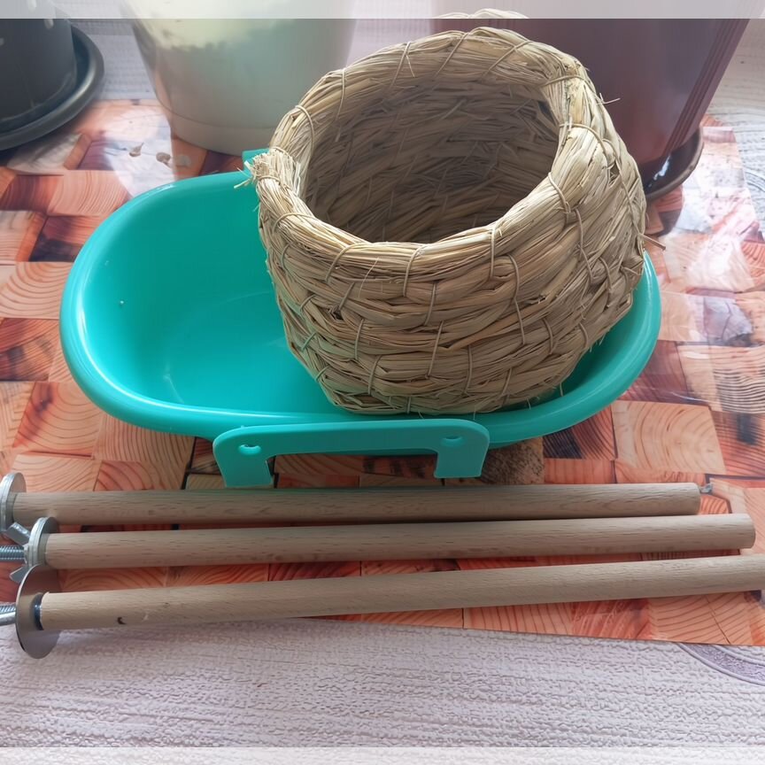 Ванночка для попугаев, гнездо и жордочки