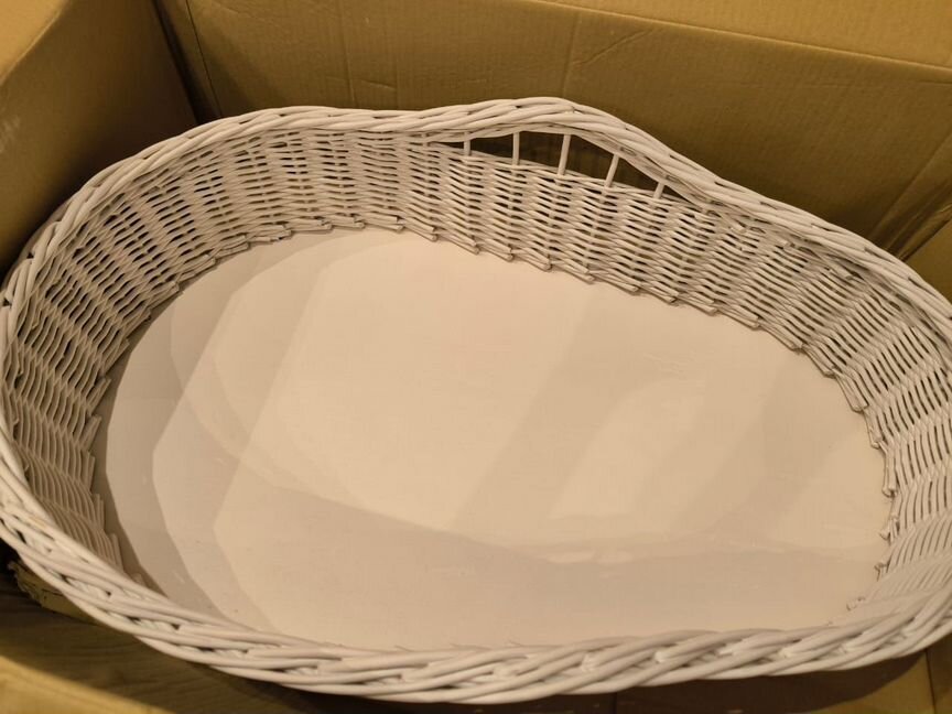 Лежанка для домашних питомцев новая