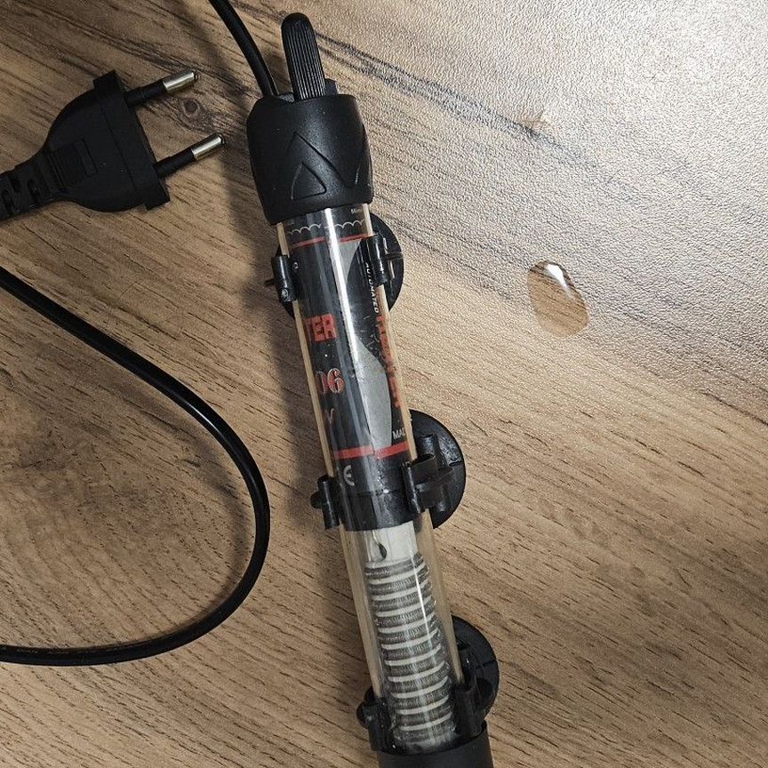 Погружной термостат для нагрева аквариума