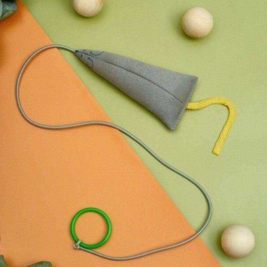 Игрушка для кошек и котов с мятой