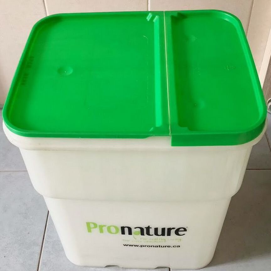 Бак/контейнер для корма ProNature