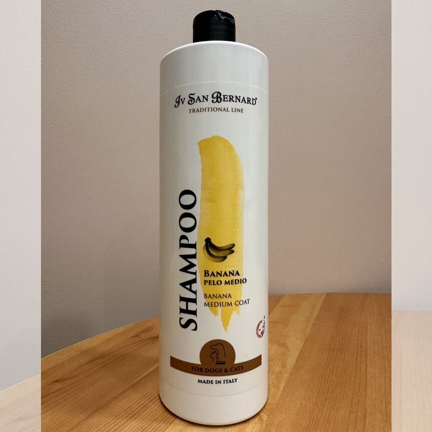 Шампунь для кошек и собак Iv San Bernard банановый