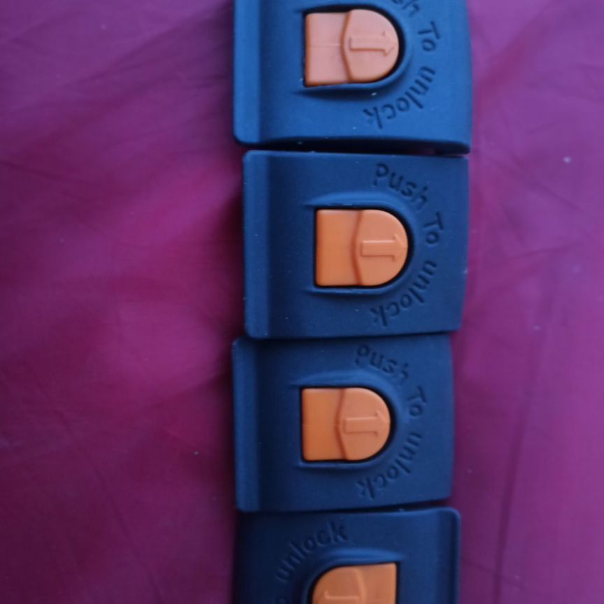 Защёлки к переноске Scudo 4