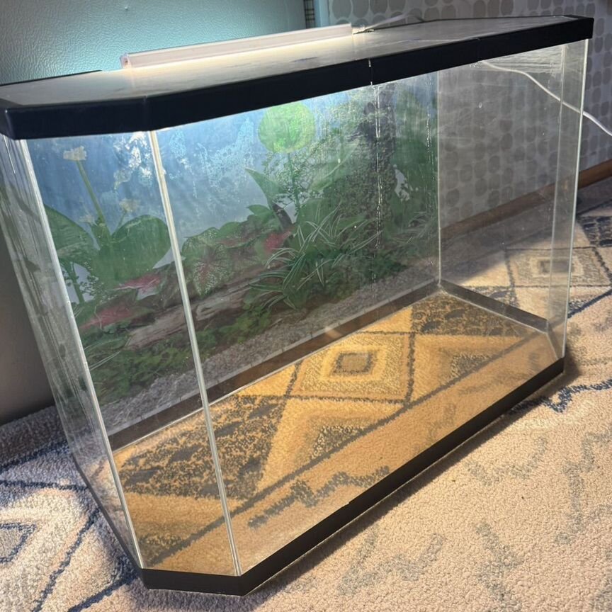 Аквариум 70 литров