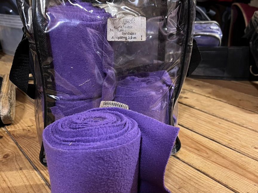 Вальтрап выездковый, бинты, путлища