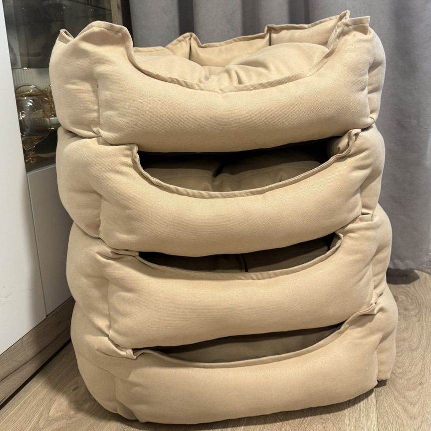 Лежанка для собак и кошек 50/60