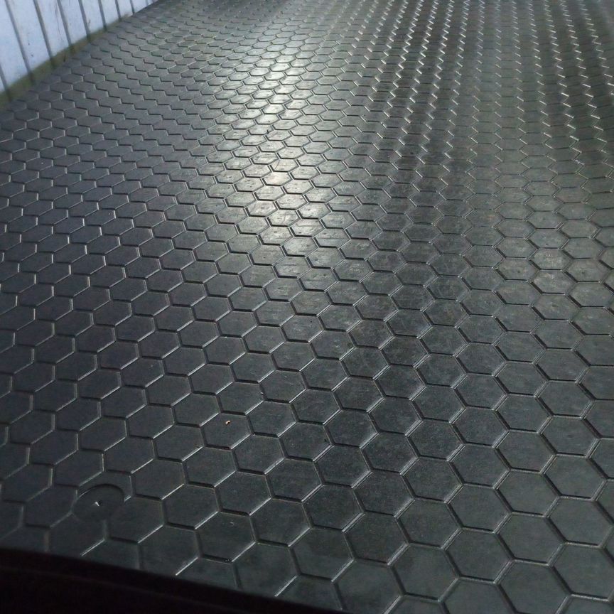 Плита/коврики/маты для свиней толщ 18 и 25мм