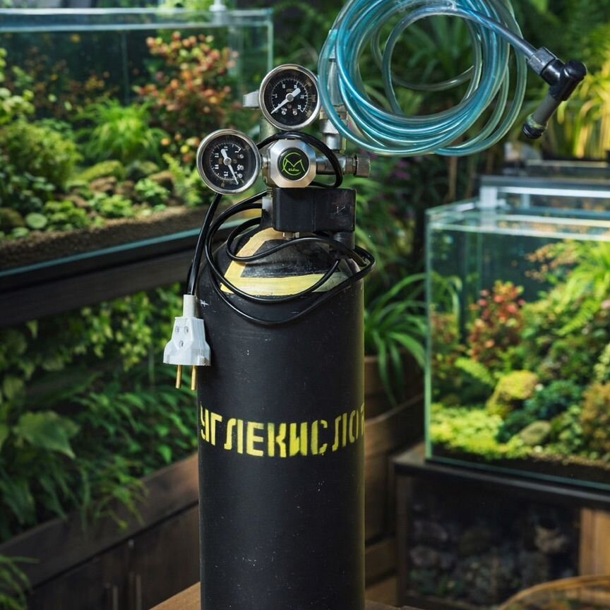 Баллон с CO для активного роста растений