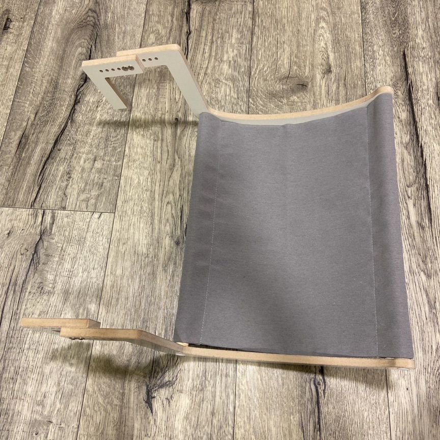 Лежанка для кошек