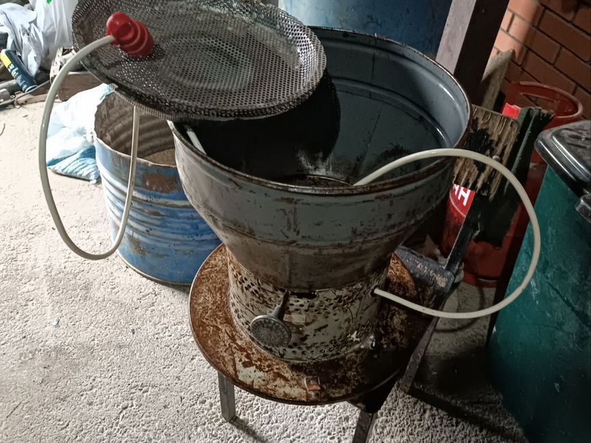 Продам зернодробилку