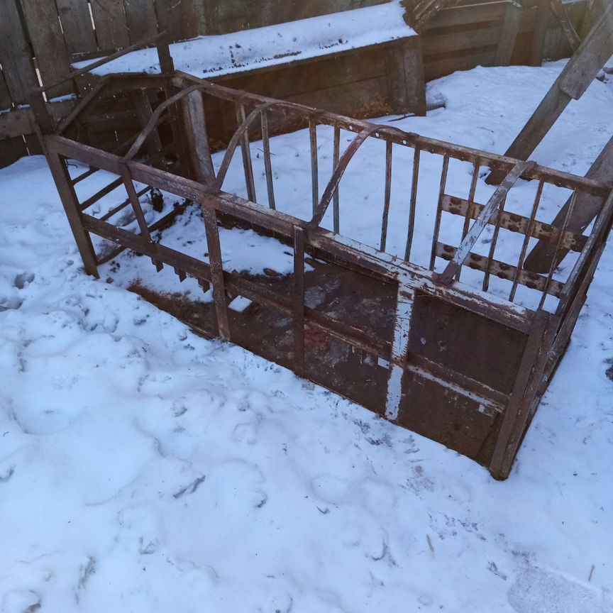 Клетка для перевозки поросят