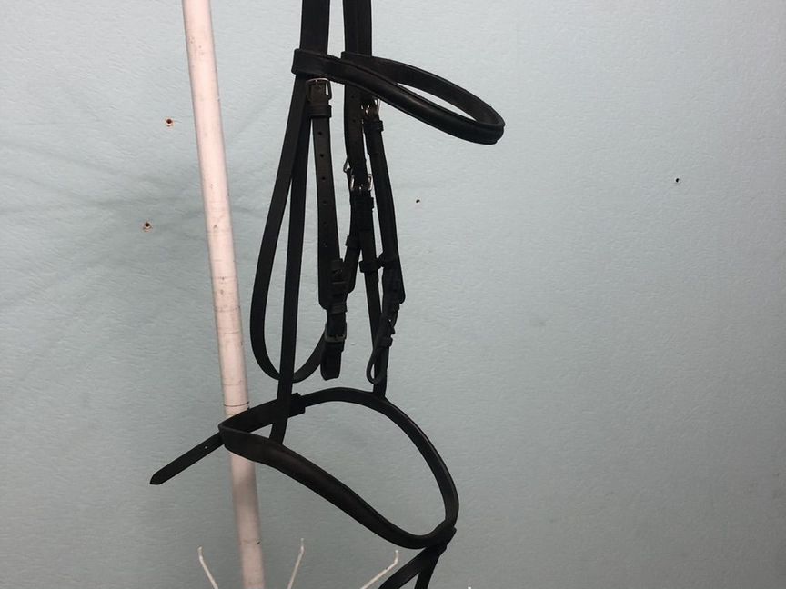 Конные вещи (сайдпул, уздечка, повод)