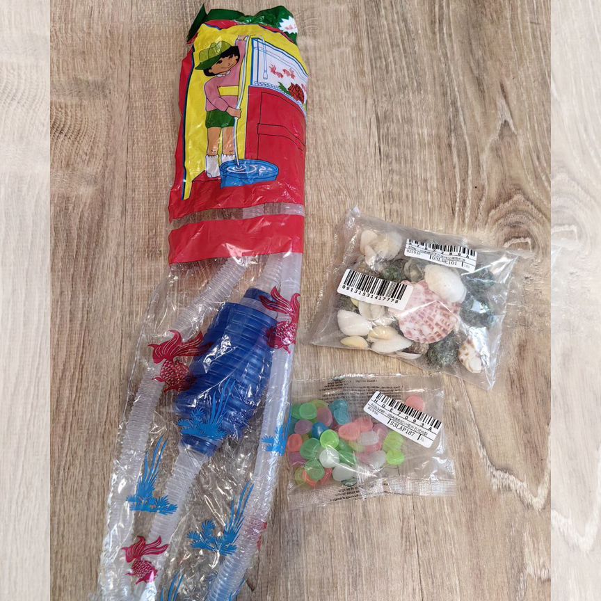 Набор для аквариума. Сифон и декор для аквариума