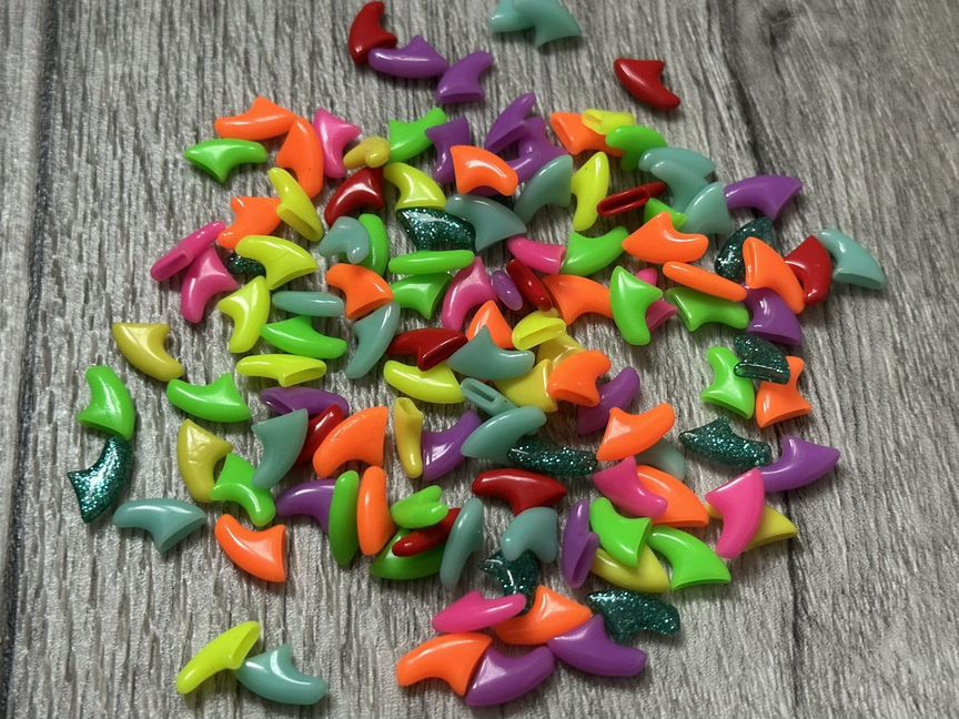 Новые антицарапки, колпачки для кошек