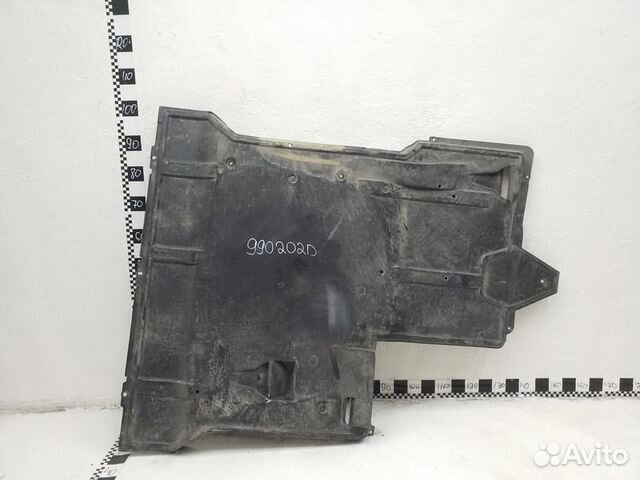 Пыльник двигателя центральный Mercedes Benz V-Klas купить в Москве ...