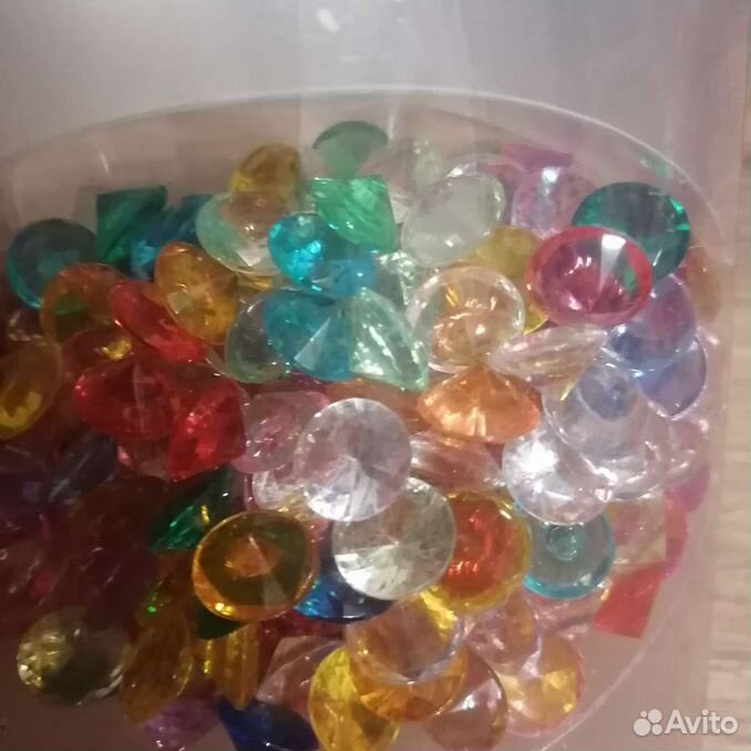 Пластмассовые кристаллы для поделок или аквариума
