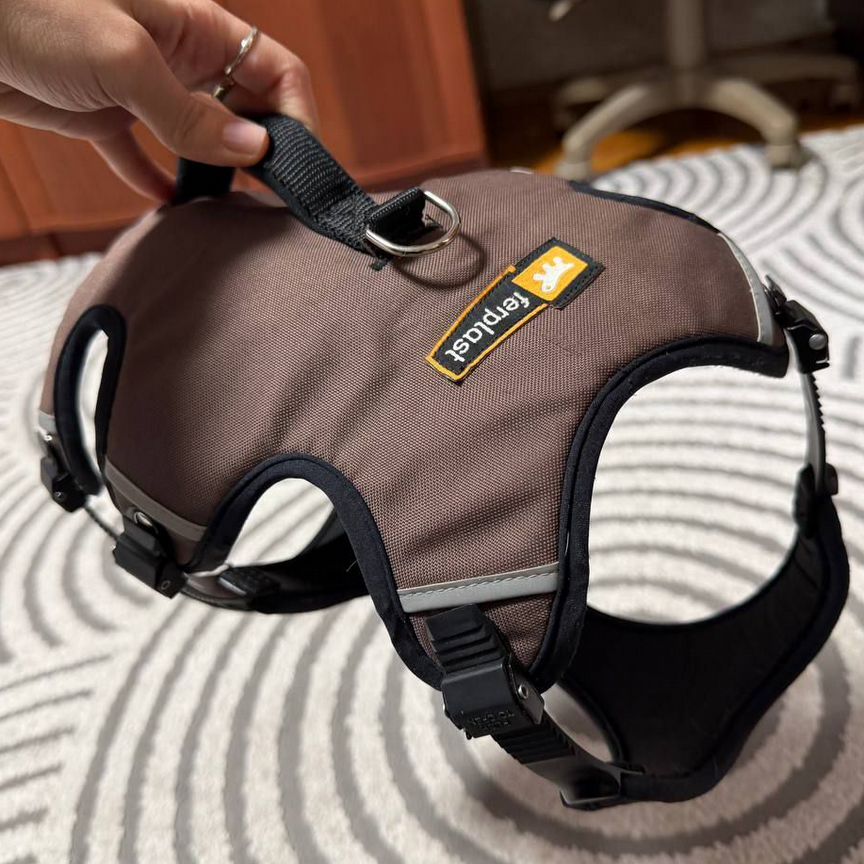 Шлейка ferplast ergotrekking M с тремя стропами