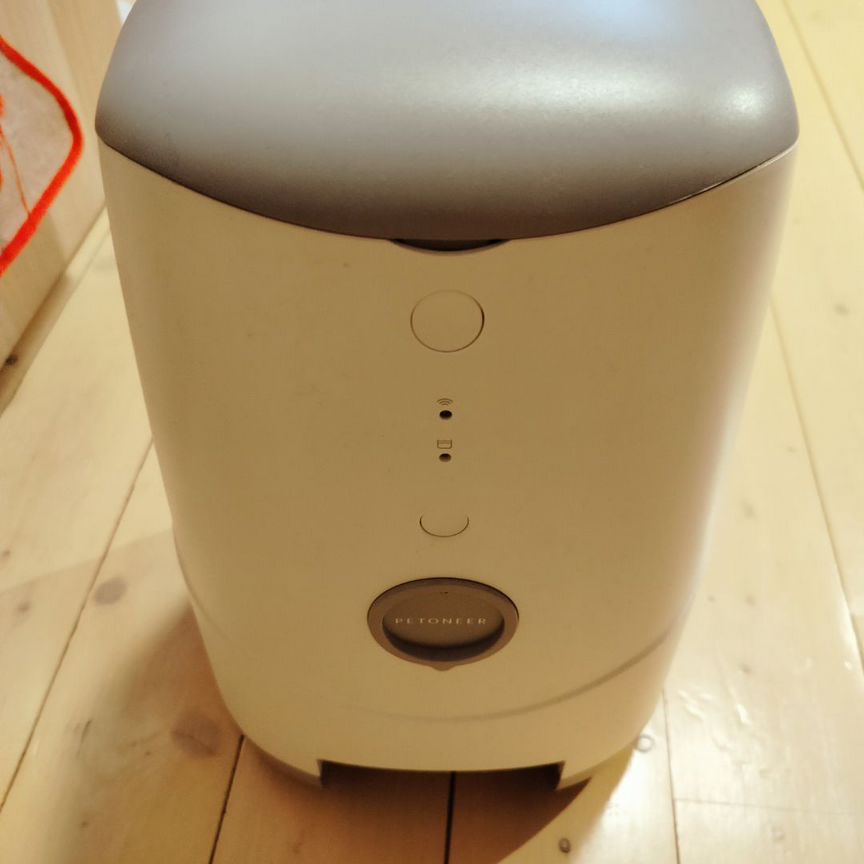 Автокормушка для мелких животных Petoneer pf004