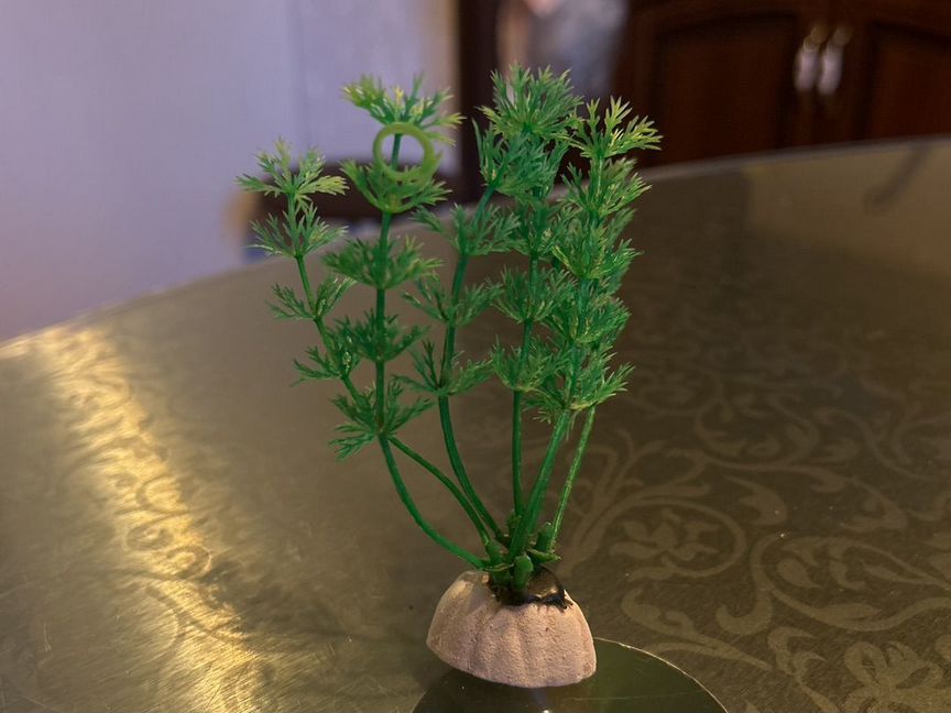 Игрушка водоросль в аквариум