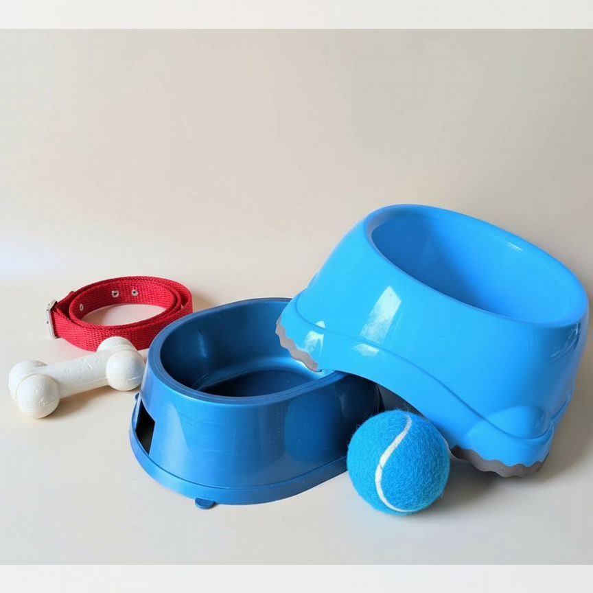 Миска пластиковая для еды и воды для собак 2 штуки