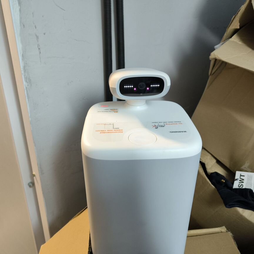 Умная кормушка видеоняня для кошек