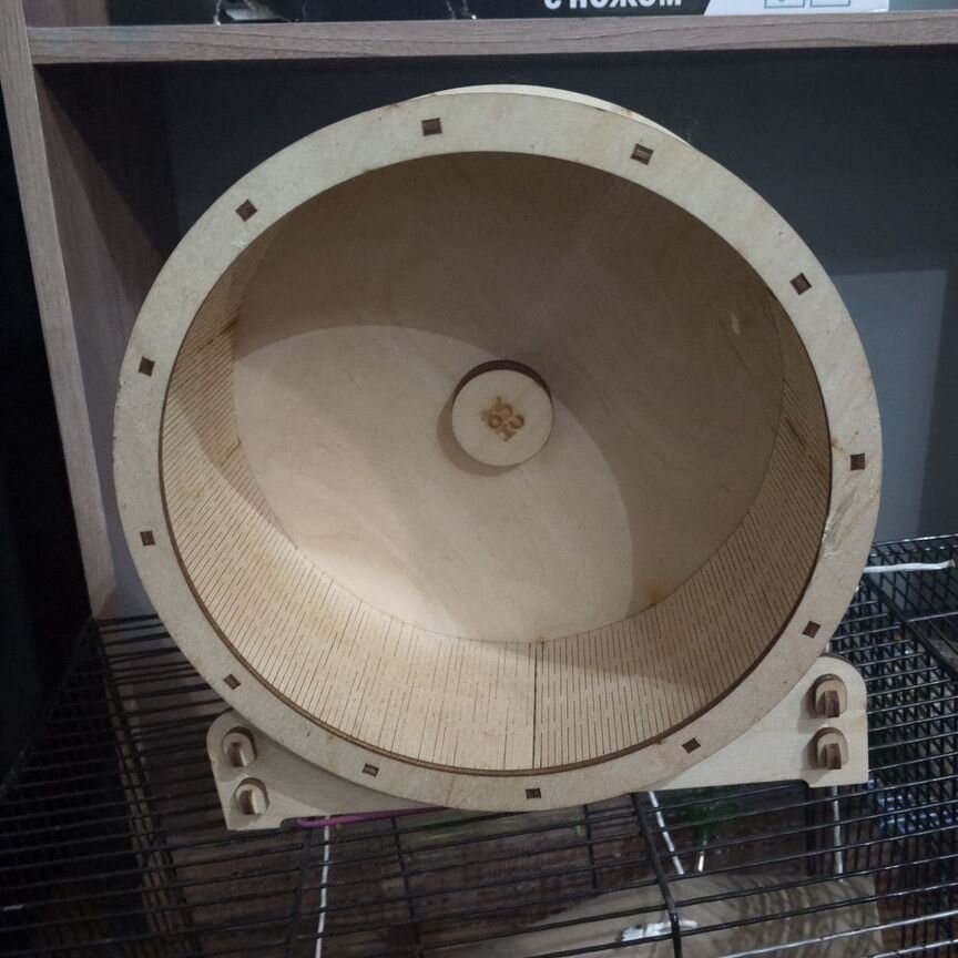 Колесо большое. Для хомяка