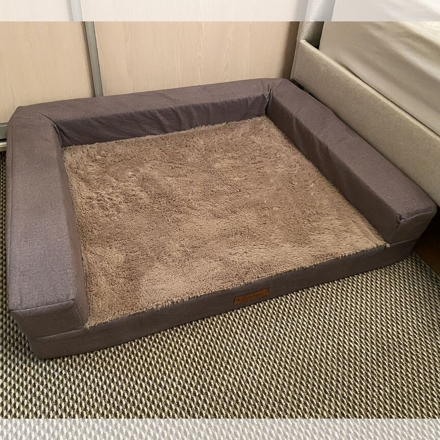 Лежанка ZooApeks 100х80х22 (см) для собаки