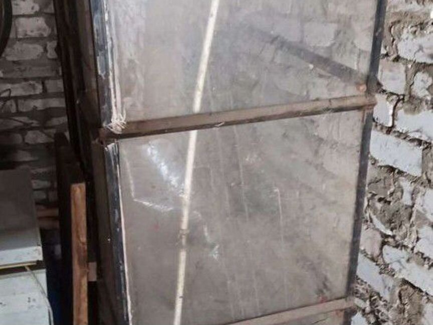 Аквариум - карпятник со столом