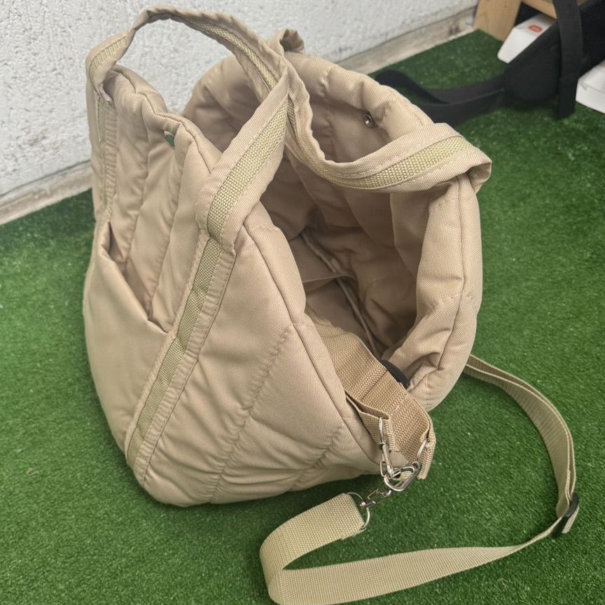 Valensa Переноска для собак автокресло