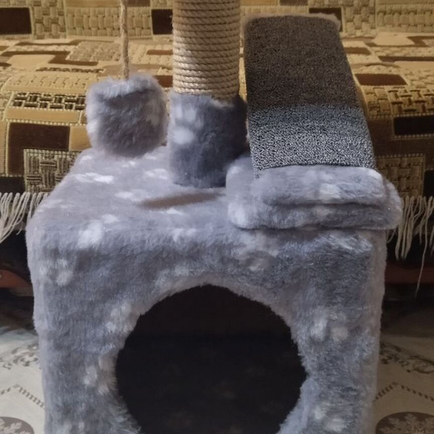 Домик для кошки с когтеточкой