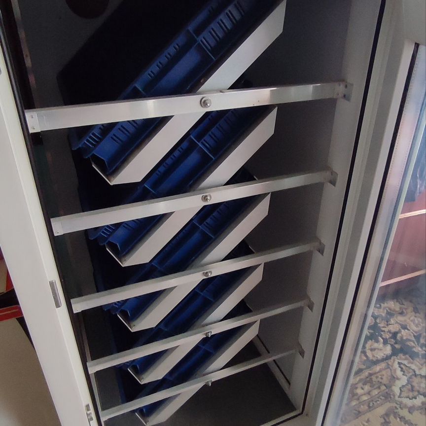 Продам инкубатор на 520яйц